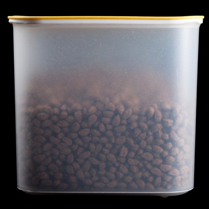 Dog Food Container: 10 Best Large Containers for Dry Foods | Dogsrecommend